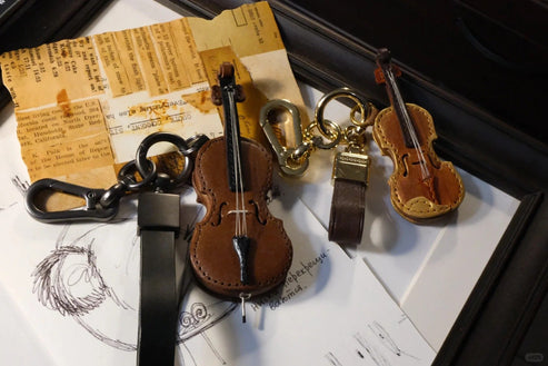 Crafted Leather Violin & Cello Keychain🎻 – ffmetro