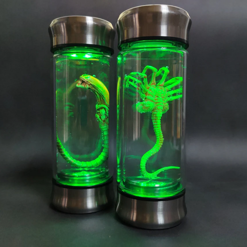 Alien specimen decorated glass jar – ffmetro